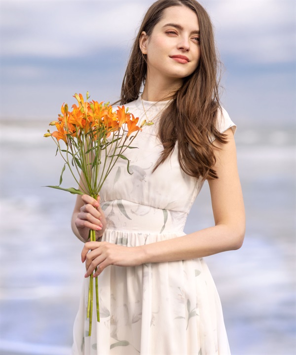 Noela OFFICIAL WEB STORE